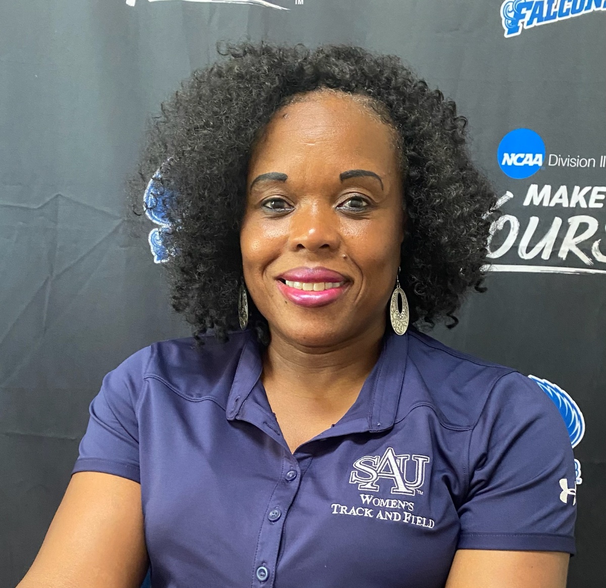 Liz_Gary_Headshot_ - Saint Augustine's University